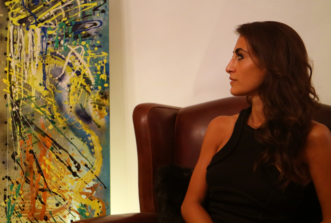 La bellezza dei «colori forti». Intervista a Elda Calabrese